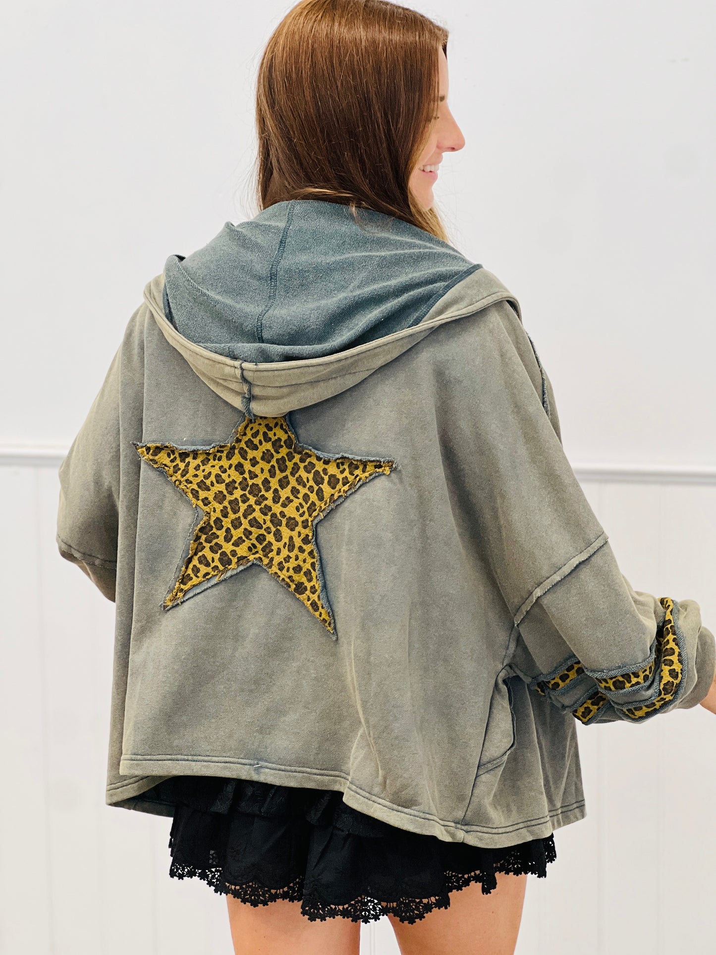 POL Vintage Moss Star Patch Hoodie Shacket (Reg.) – Walker Rose Boutique