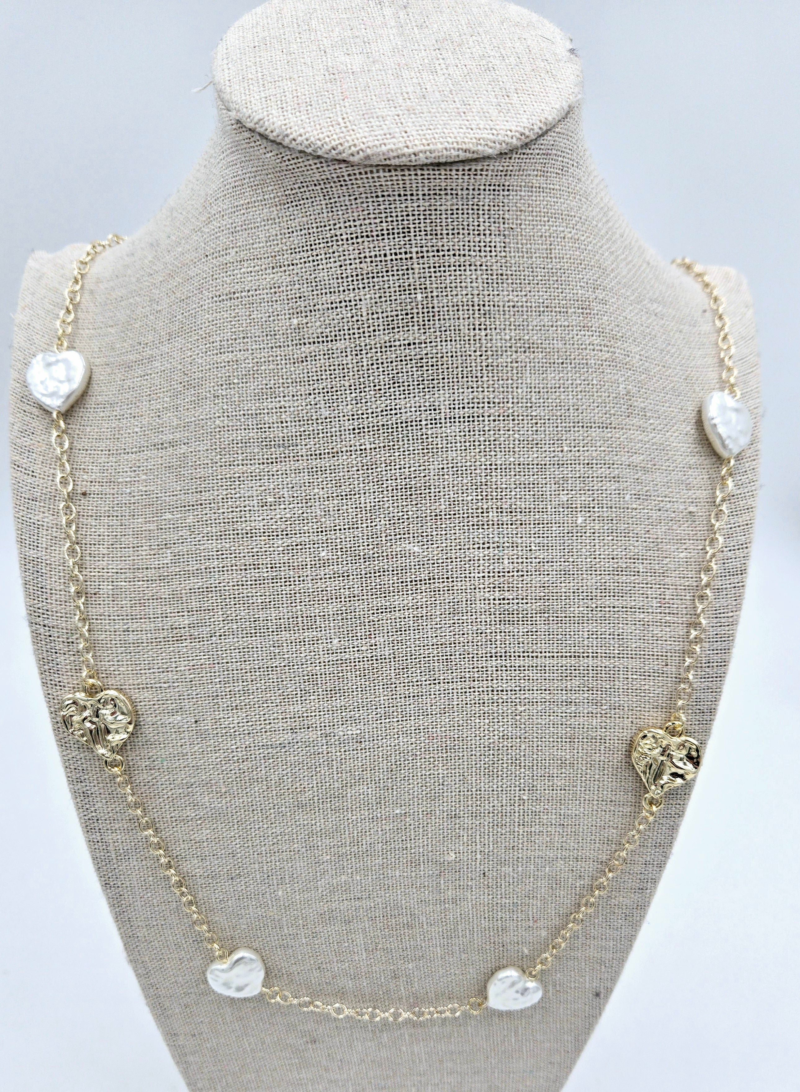 Necklaces – Walker Rose Boutique